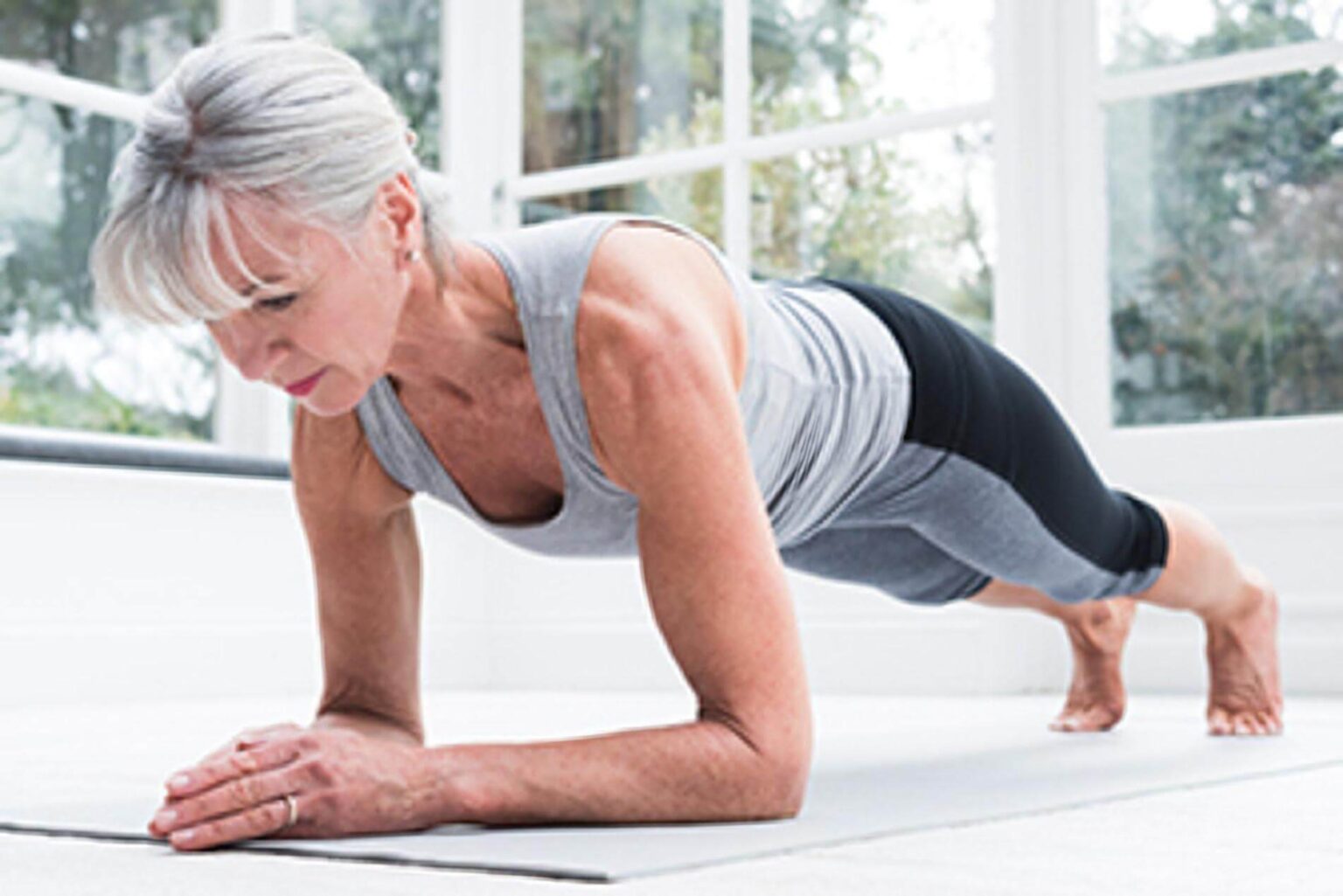 The Benefits of Pilates and 5 Easy Pilates Exercises for Seniors ...